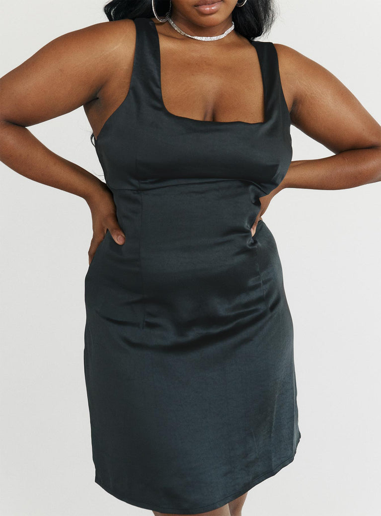 Cobie Mini Dress Black Curve | Princess Polly UK